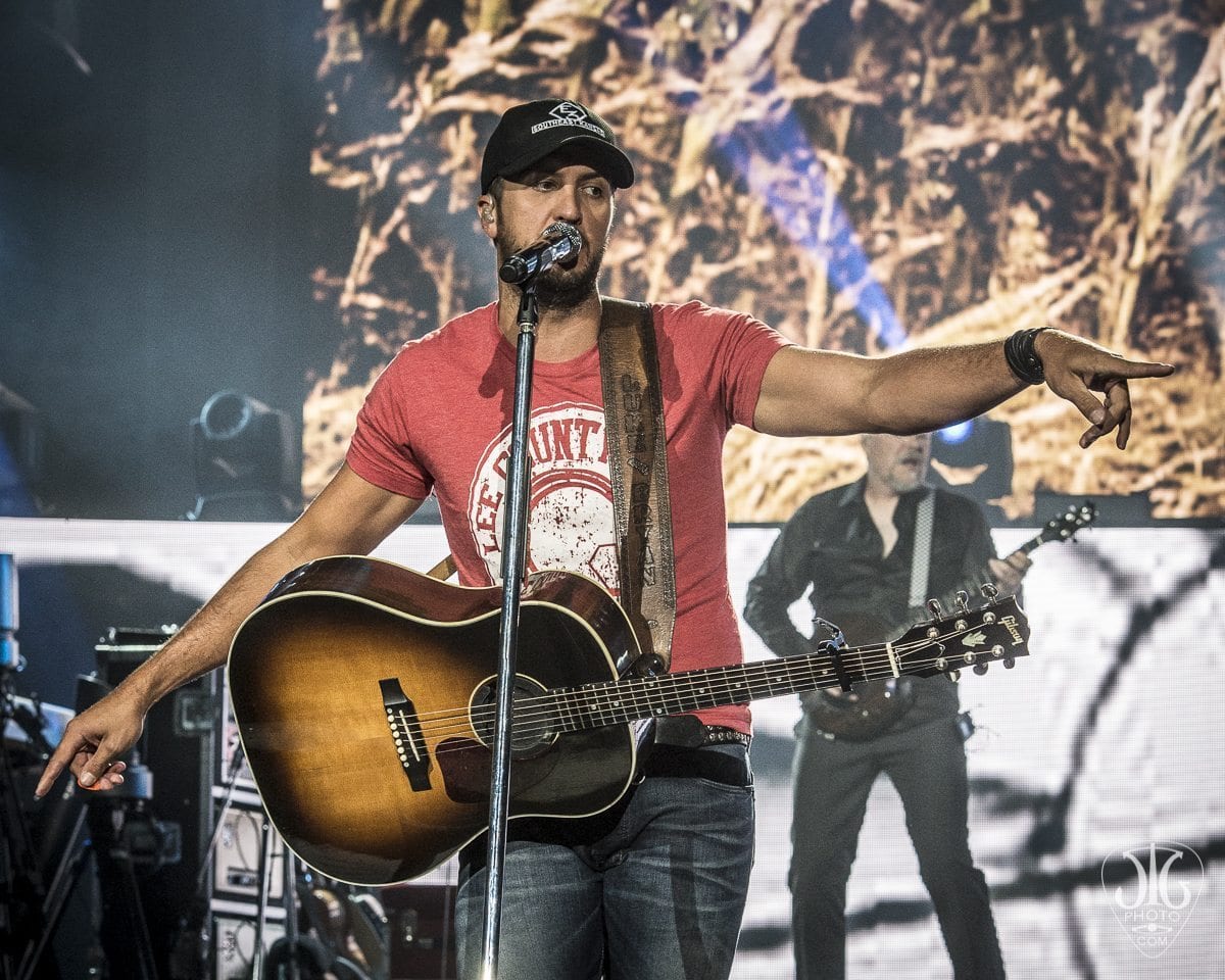 Luke Bryan to Kick Off Summer Tour in Syracuse with Stops at Jones ...