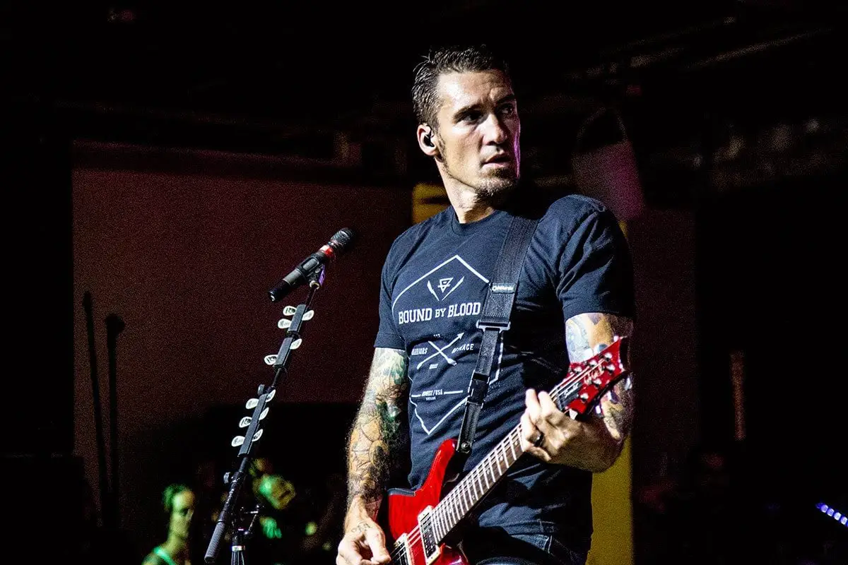 Clint Lowery Talks New Sevendust Album, Not Wanting to Record Full ...