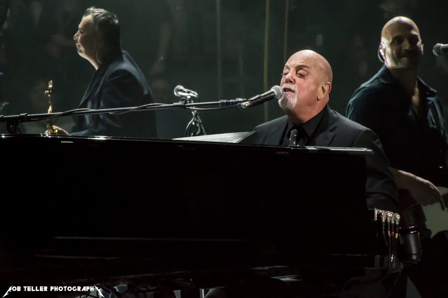 Flashback: Billy Joel Plays 35th Consecutive MSG Show