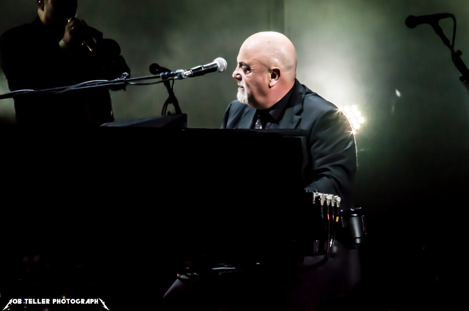 Flashback: Billy Joel Plays 35th Consecutive MSG Show