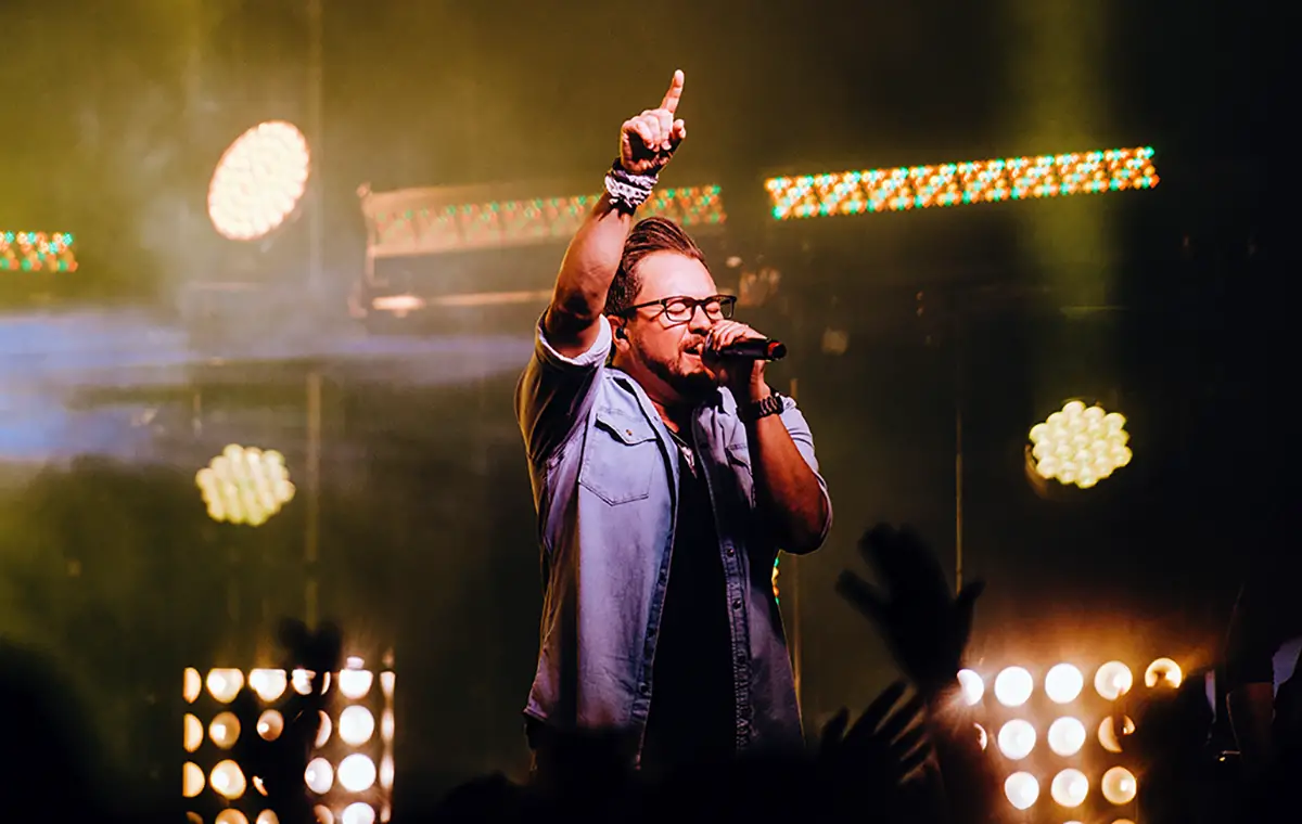 In Focus: Eli Young Band at Sharkeys Bar + Grill