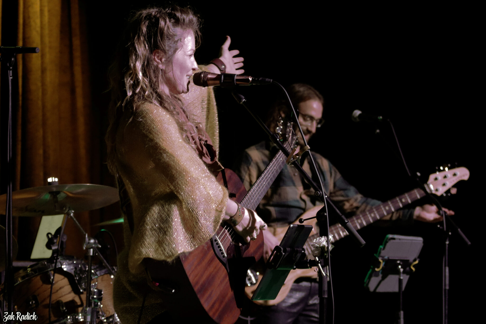 Hayley Jane and the Hold On Honeys Share 'The Weight' in Albany