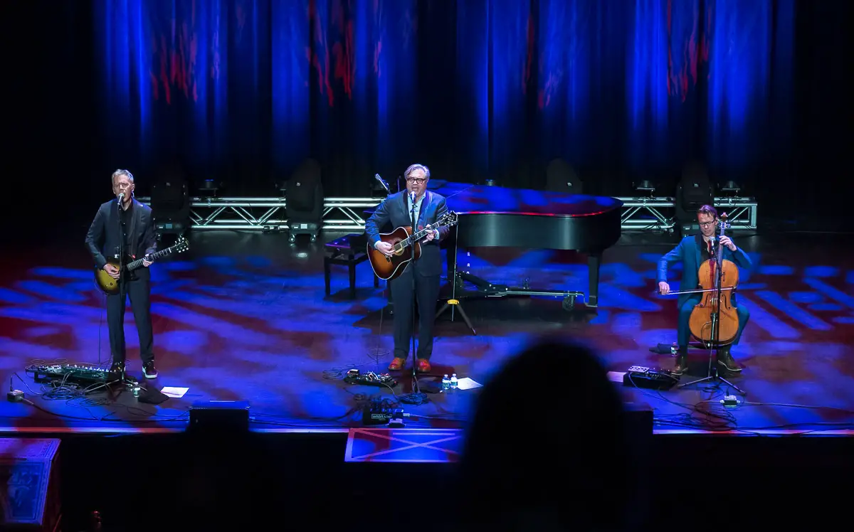Steven Page returns to Riviera Theatre - NYS Music
