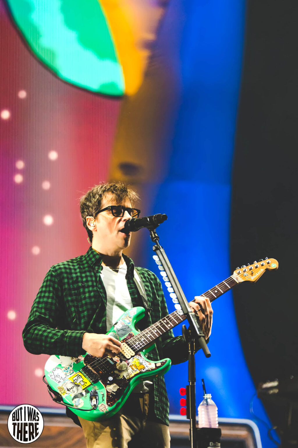 In Focus: Weezer Brings Indie Rock Roadtrip to CMAC